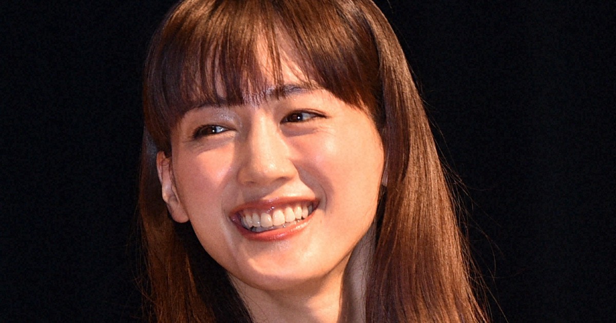 Com COVID-19 Haruka Ayase se recupera em hospital - Japão Aqui